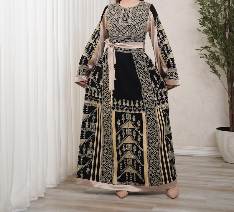 Palestinian Thobe Tatreez Dress Luxury Fellahi Black and Golden Vs - Etsy