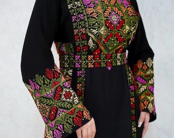 Palestinian Thobe Thob Embroidery Tatreez Cappaccino and Burgundy ...