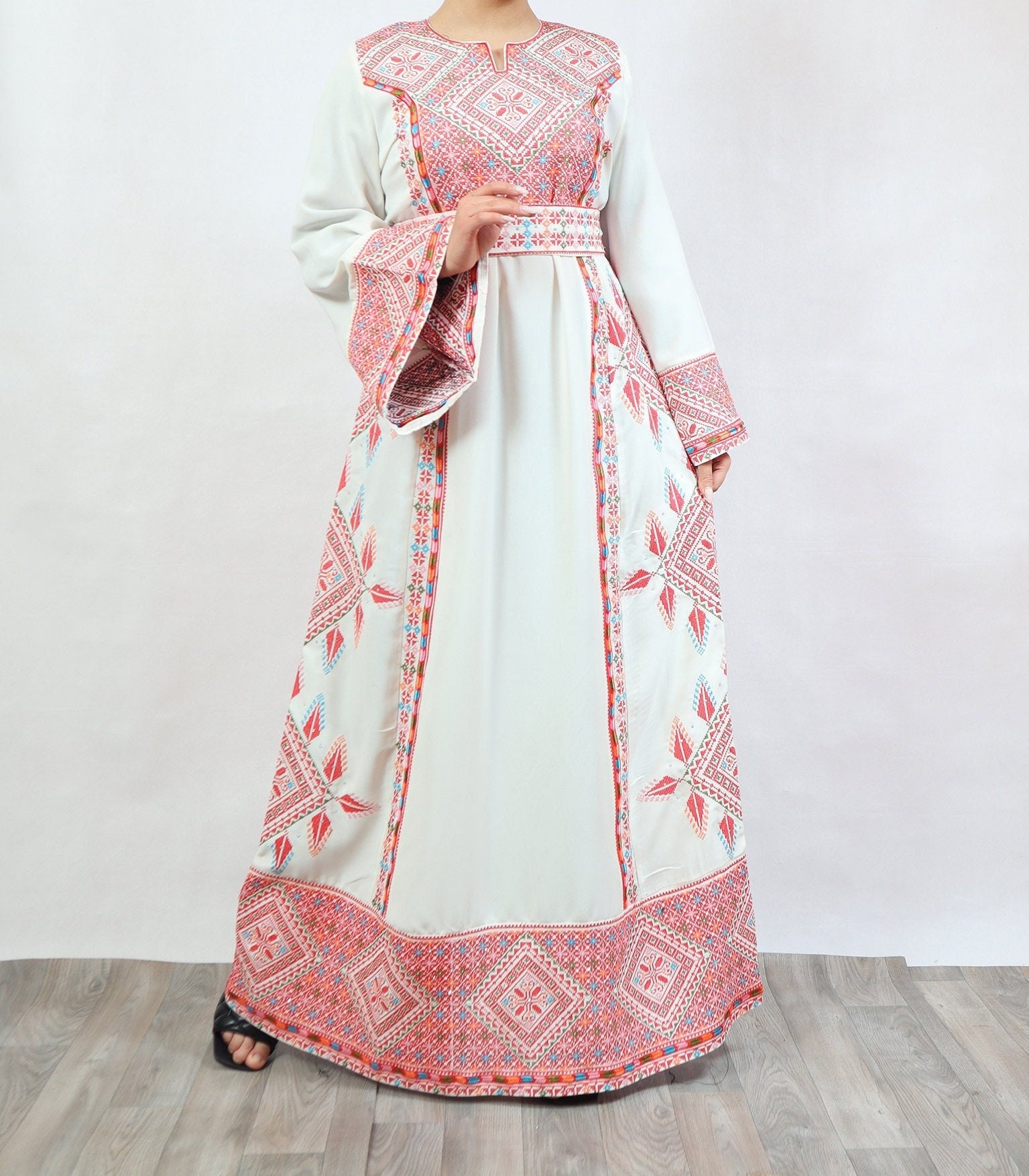 Henna Palestinian Clothing