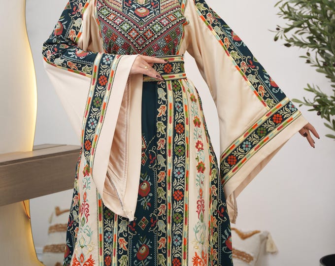 Palestinian Thobe Tatreez Dress Luxury Fellahi Green and Golden ...