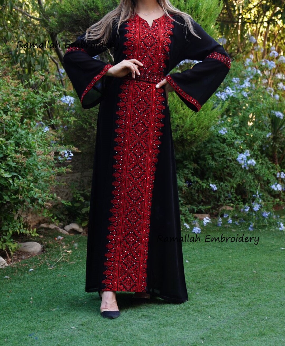 Palestinian Thobe Tatreez Embroidery Dress Black and Red - Etsy