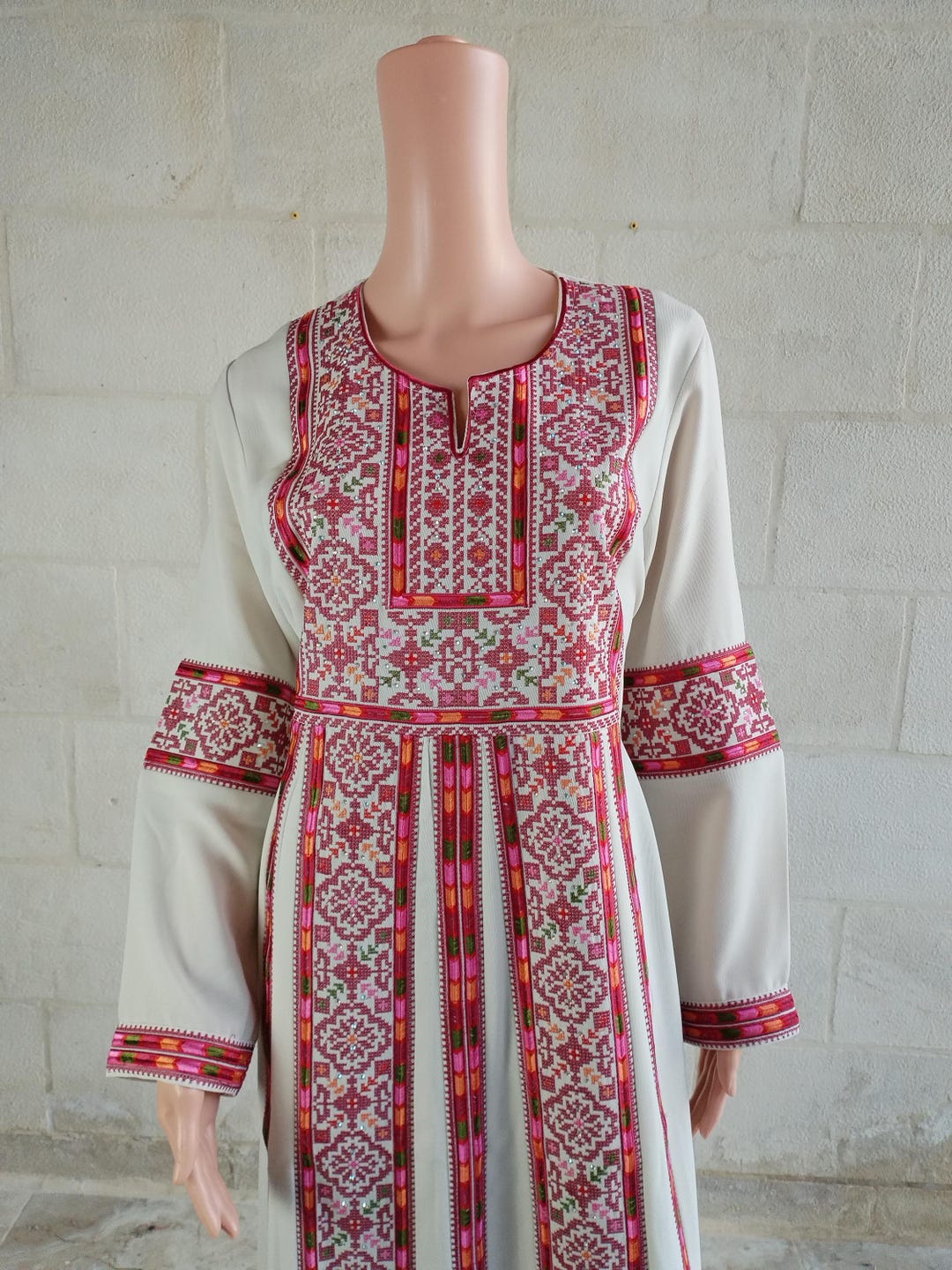Palestinian Thobe Thob Embroidery Tatreez Cappaccino and Burgundy ...