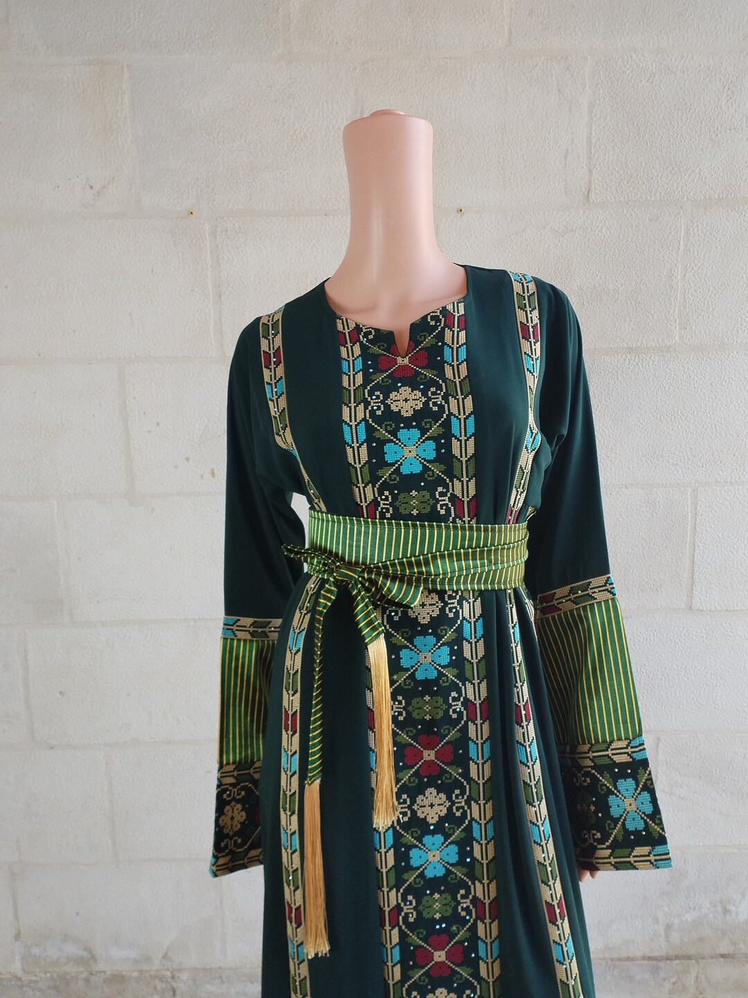Palestinian Thobe Tatreez Dress Green With Kashmir Belt Included. - Etsy