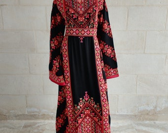 Palestinian Thobe Tatreez Fellahi Malaka Biege and Red Luxury ...