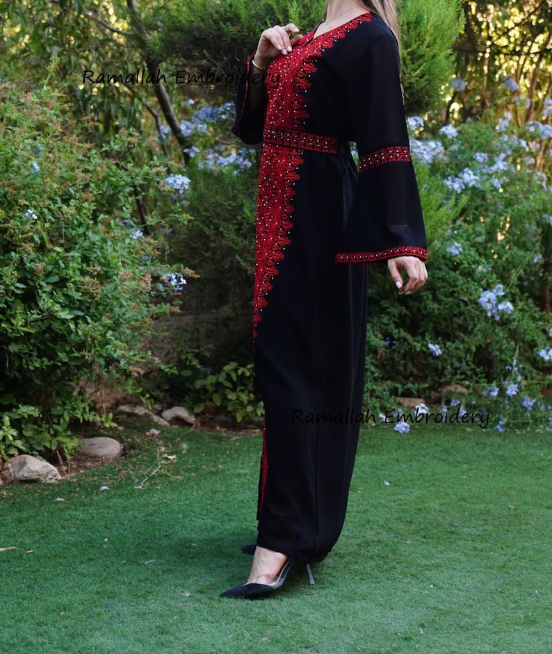 Palestinian Thobe Tatreez Embroidery Dress Black and Red - Etsy