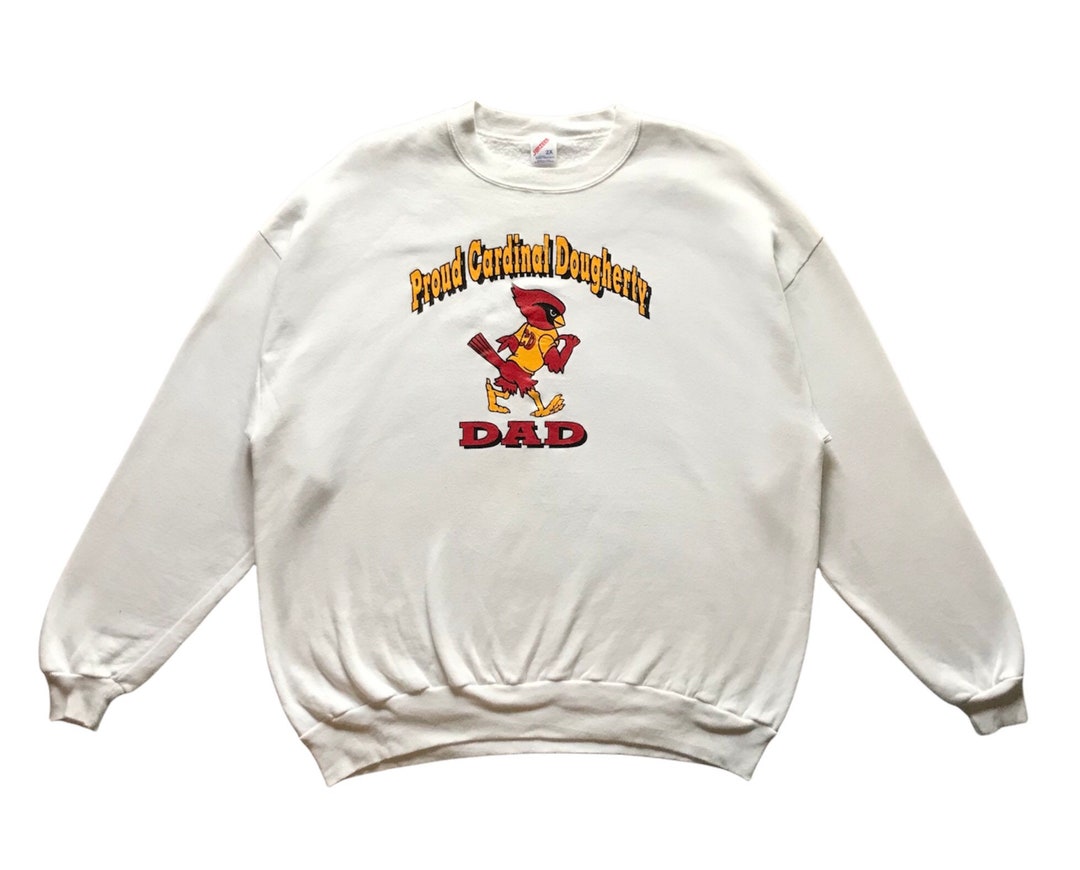 Vintage 90er Jahre Proud Cardinal Dougherty DAD High School Spellout ...