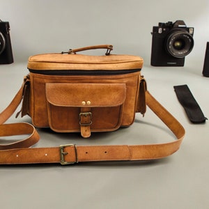 Personalized Leather Camera Bag for Photographers Vintage DSLR Camera ...