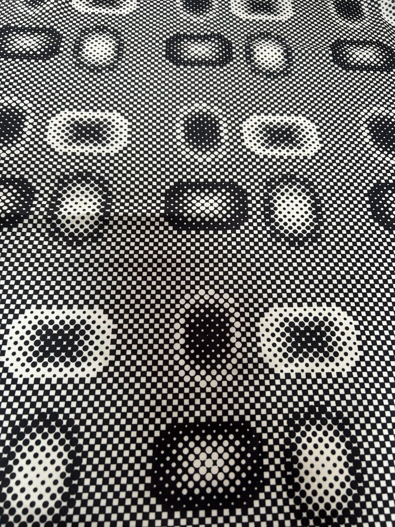 Vintage 1970s Op Art Black & White Synthetic Fabric - Etsy Canada