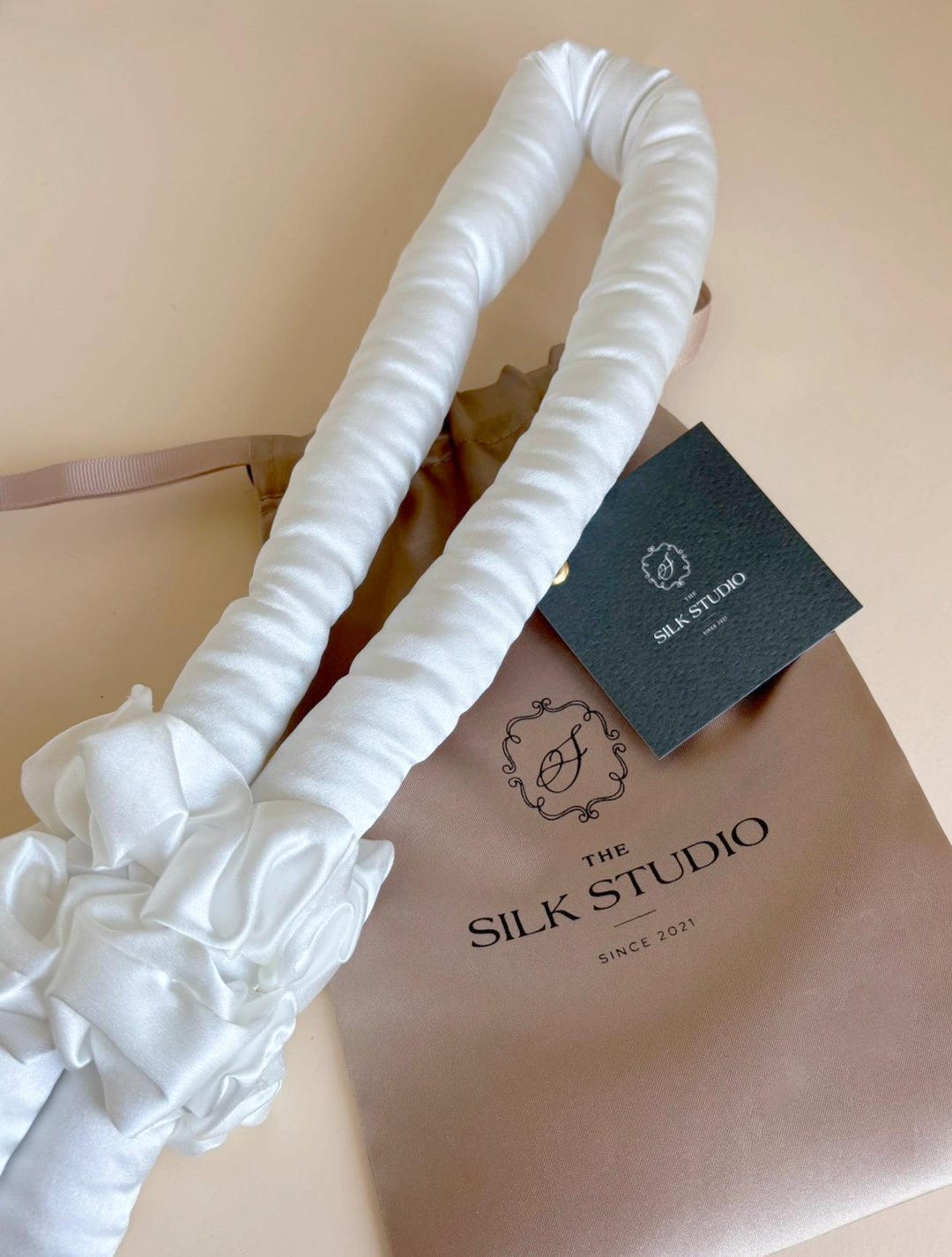 Pure Mulberry Silk Curling Rod, Heatless Hair Rod With Scrunchies ...