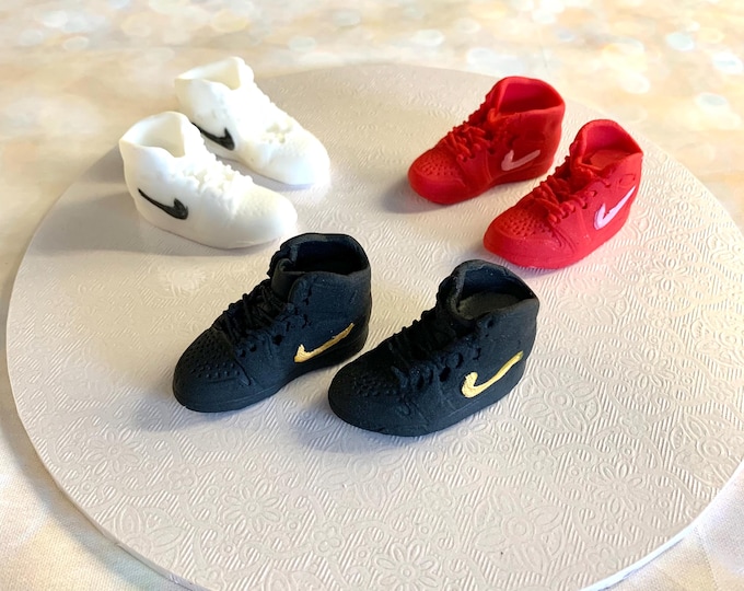 Personalised Trainers Cake Topper - Etsy UK