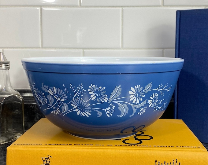 Vintage Pyrex Colonial Mist Mixing Bowl 403 2 1/2 Liter 1980s Vintage ...