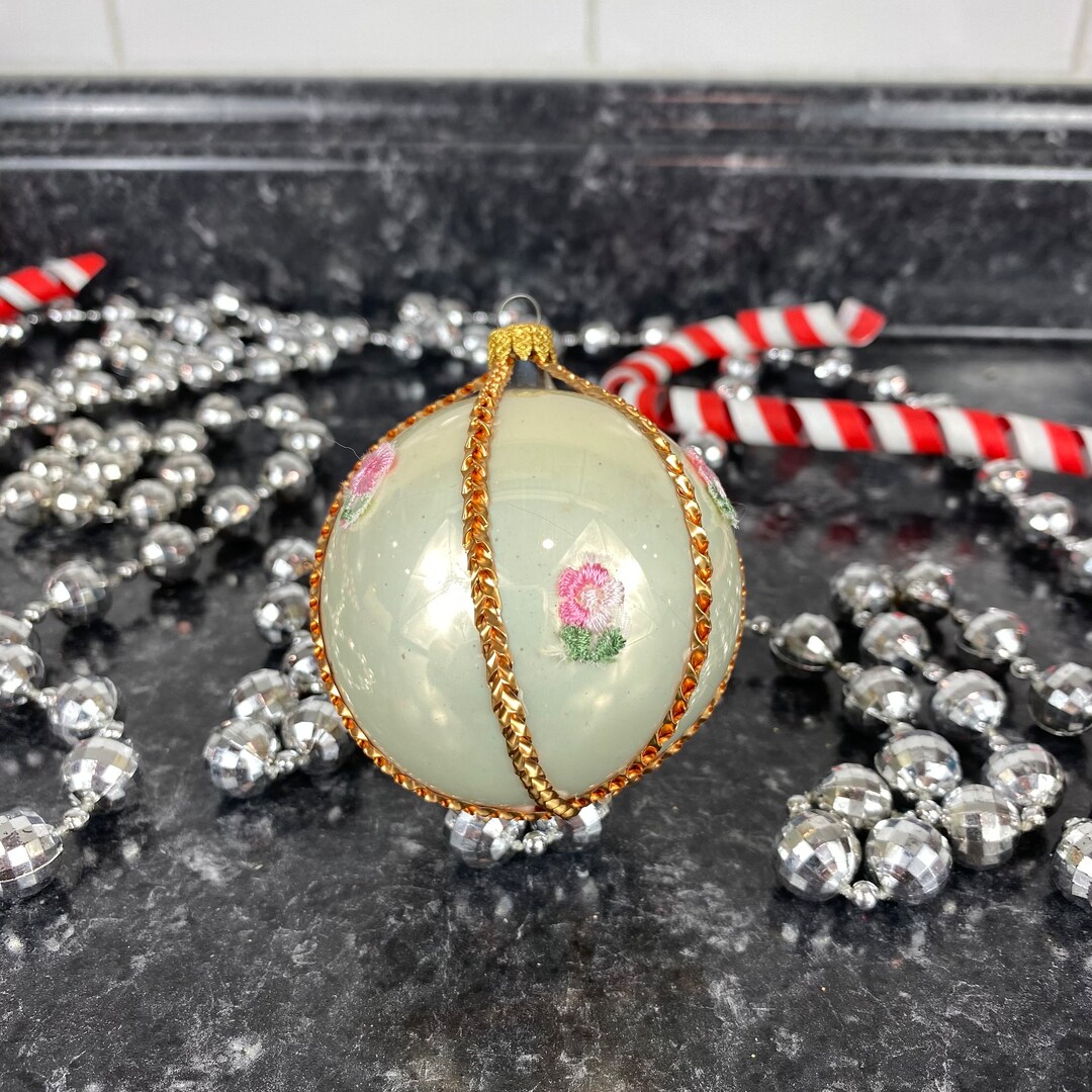 Vintage West German Glass Christmas Tree Ornaments, Shiny White W/gold ...