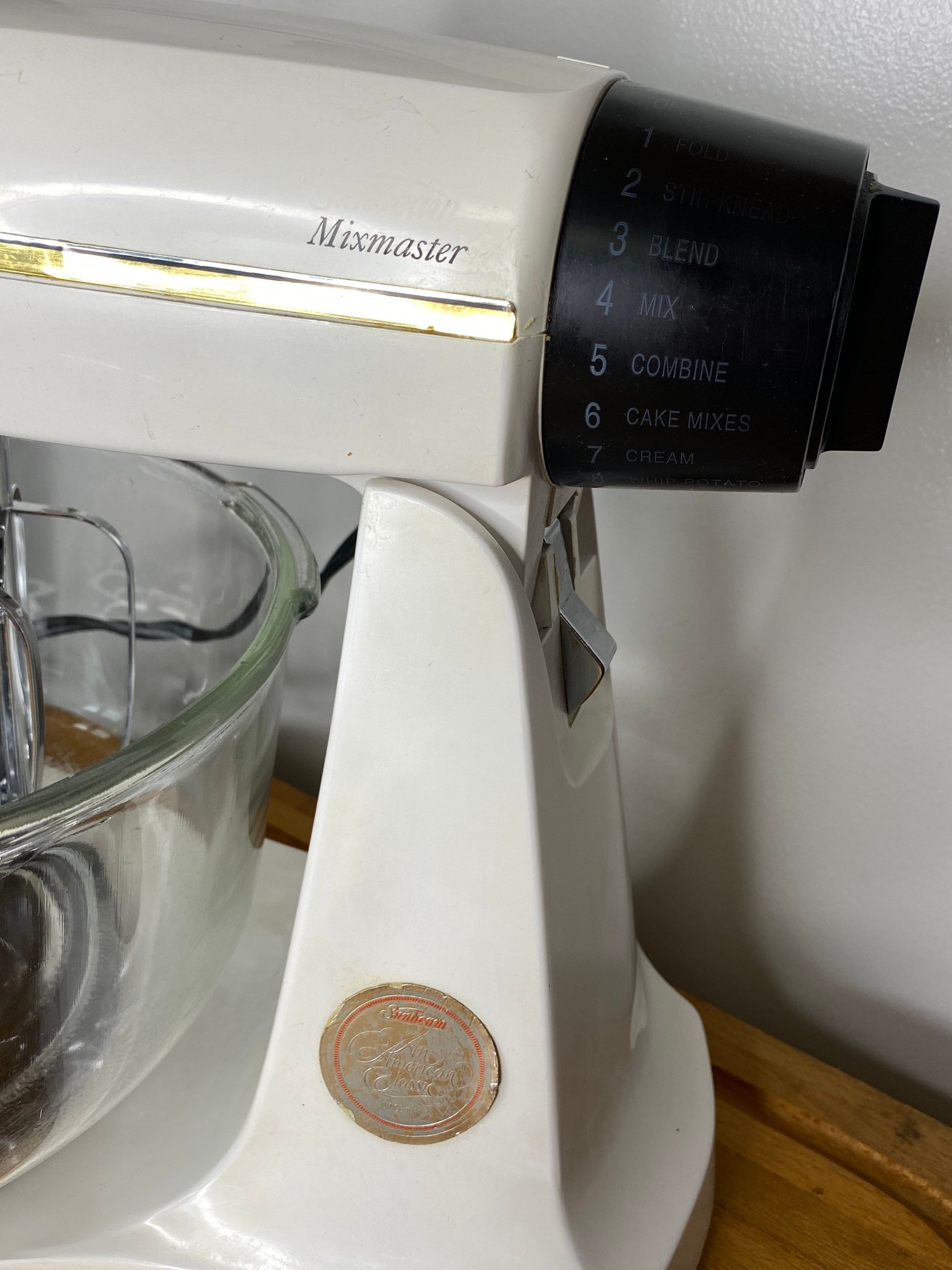 Vintage 1980s Deluxe Sunbeam Mixmaster Stand Mixer Model 2360 | Etsy