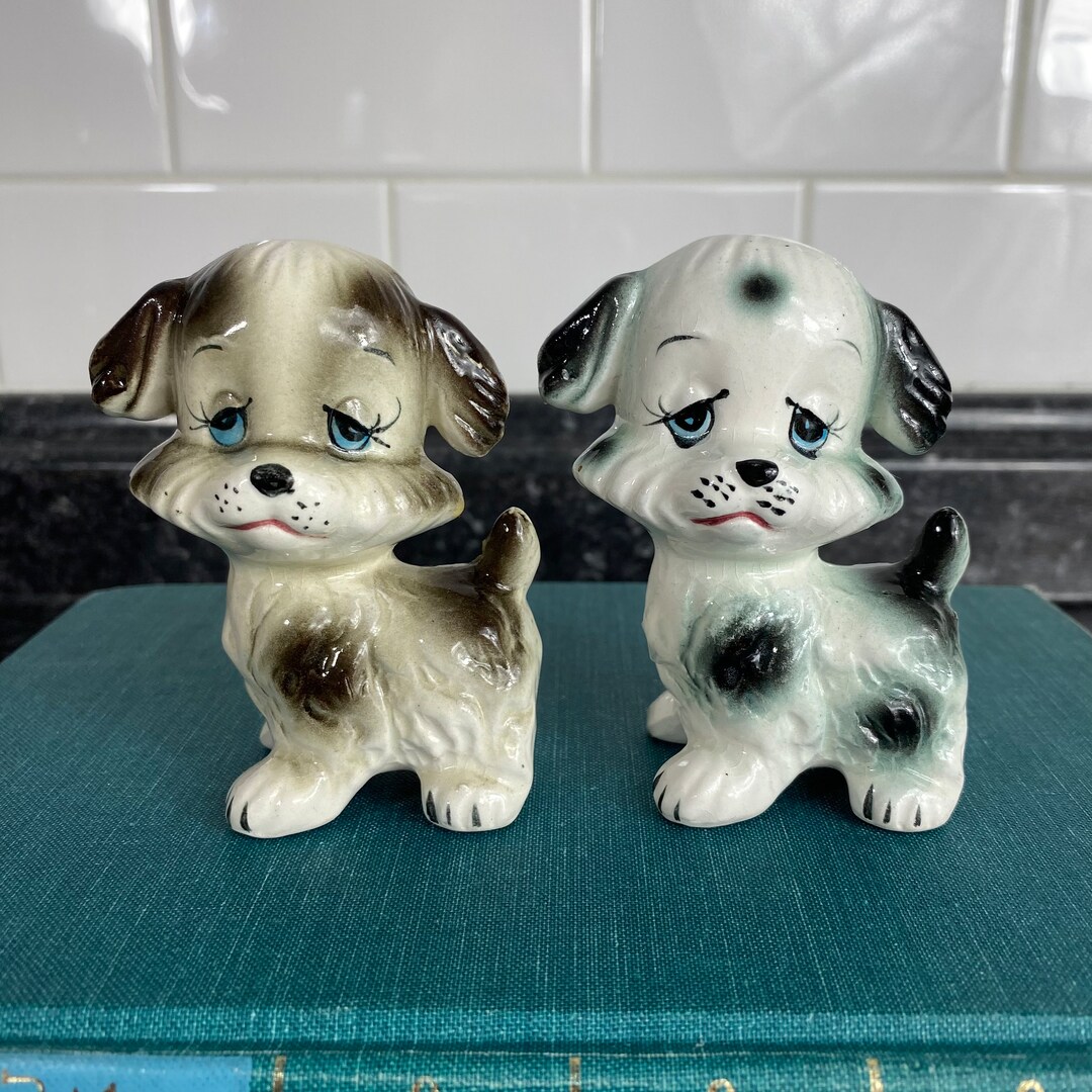 Vintage Kitsch Puppy Dog Salt and Pepper Shakers - Etsy