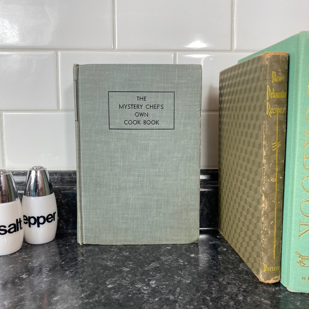 Vintage the Mystery Chef's Own Cook Book | 1943 Vintage Recipe Cookbook ...