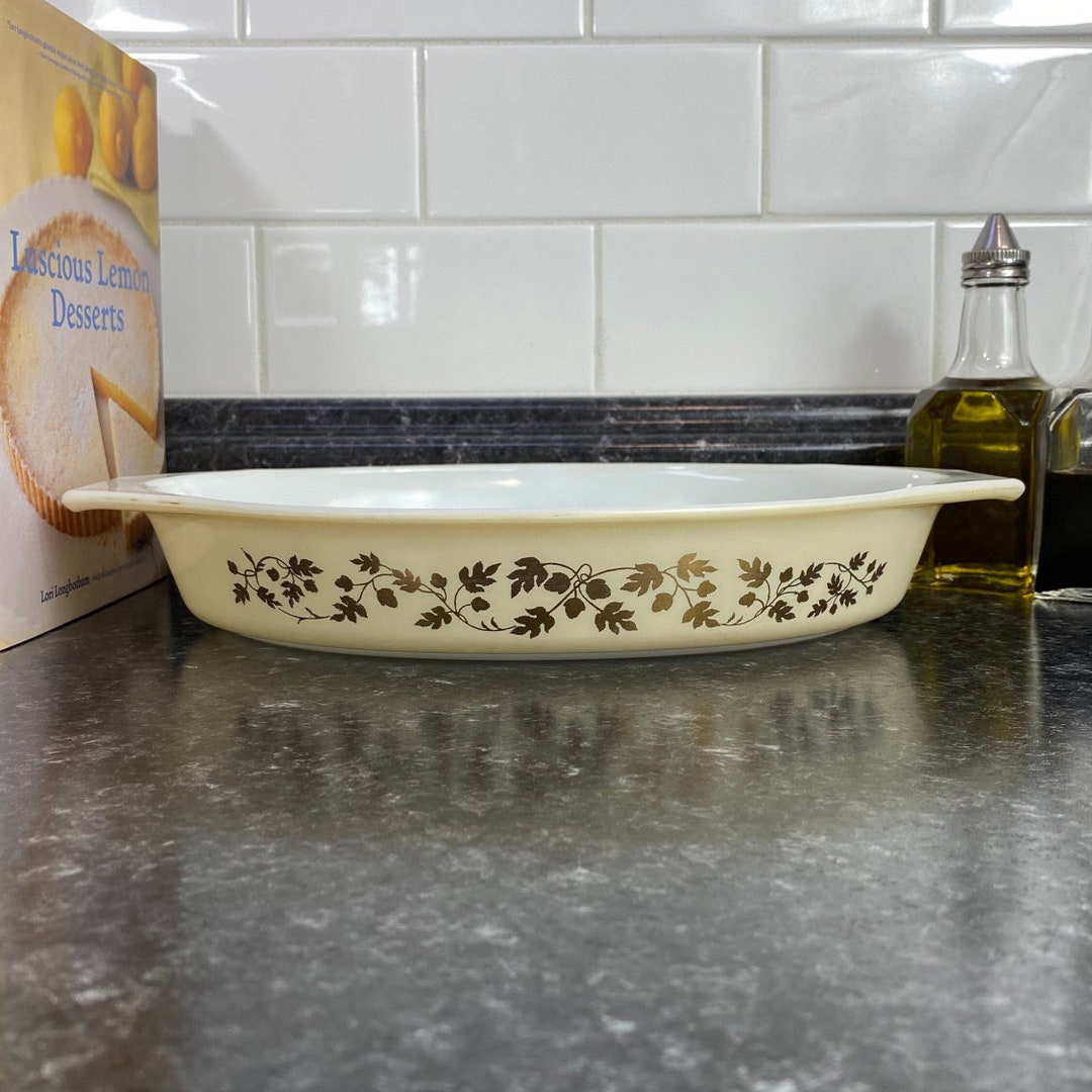 Vintage Pyrex Golden Acorn Open Baker Casserole Dish | 1 1/2 Quart ...