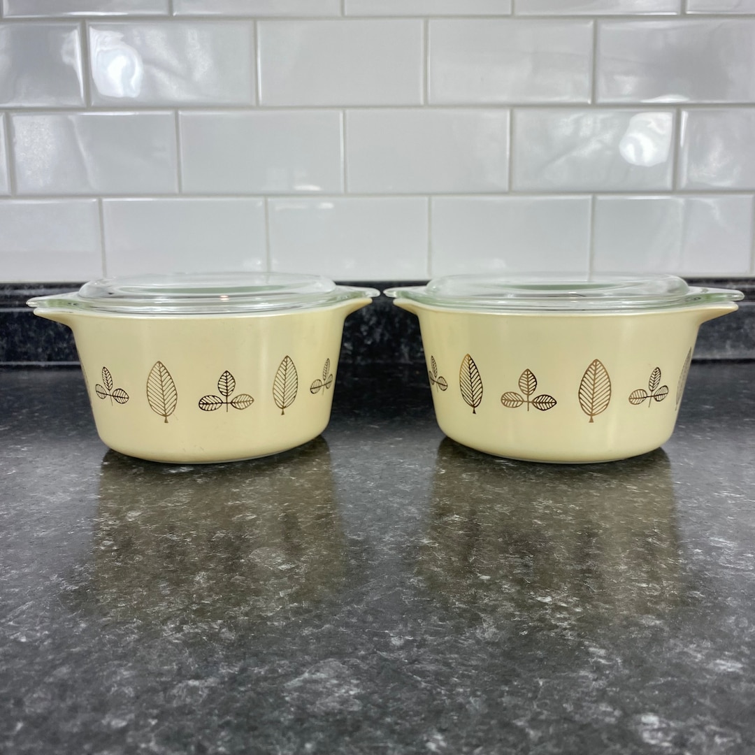 Vintage Pyrex Buffet Server Round Casserole Promo Set of 2 #473 W/lids ...