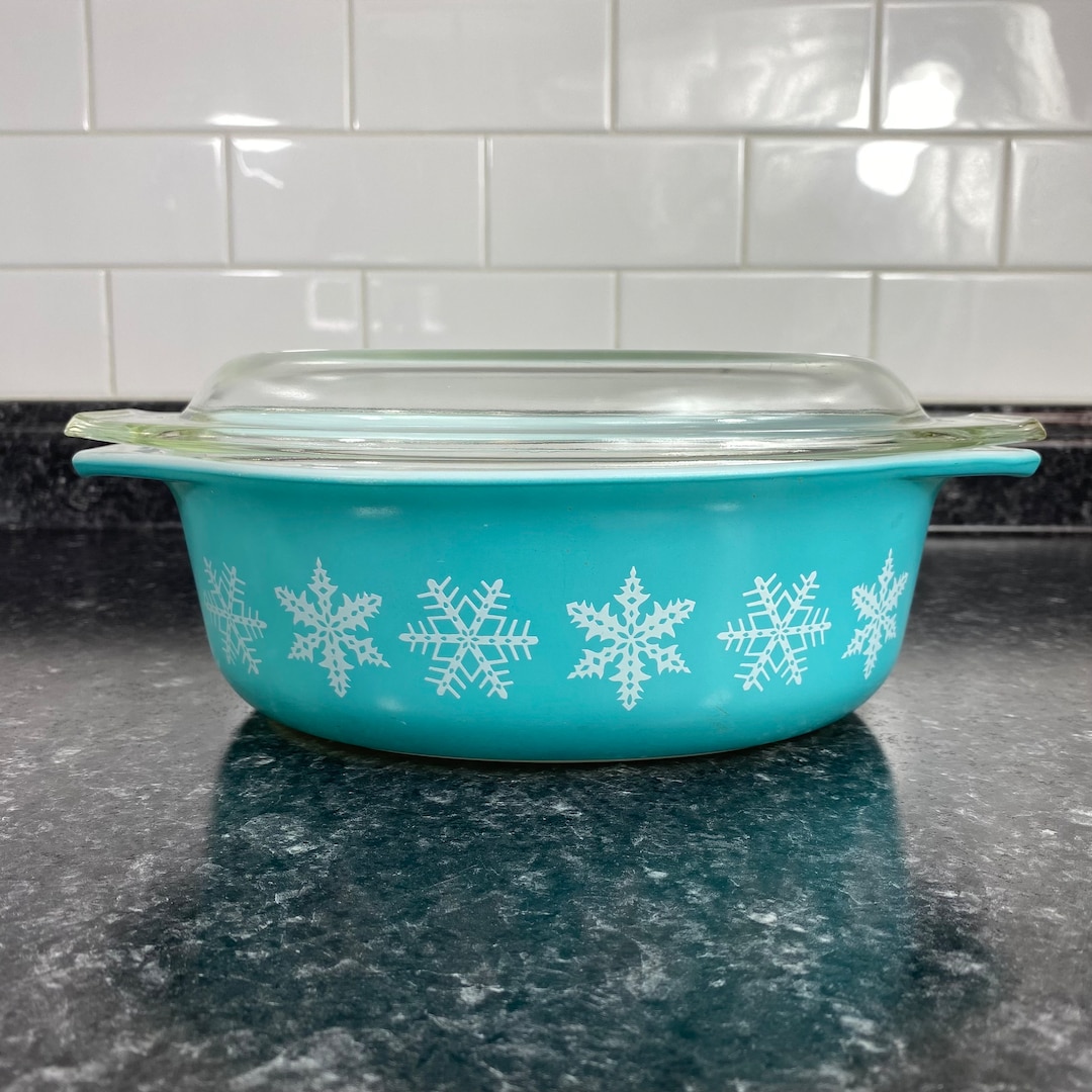 Vintage Pyrex Turquoise Blue Snowflake Casserole 043 W/lid, 1 1/2 Quart ...