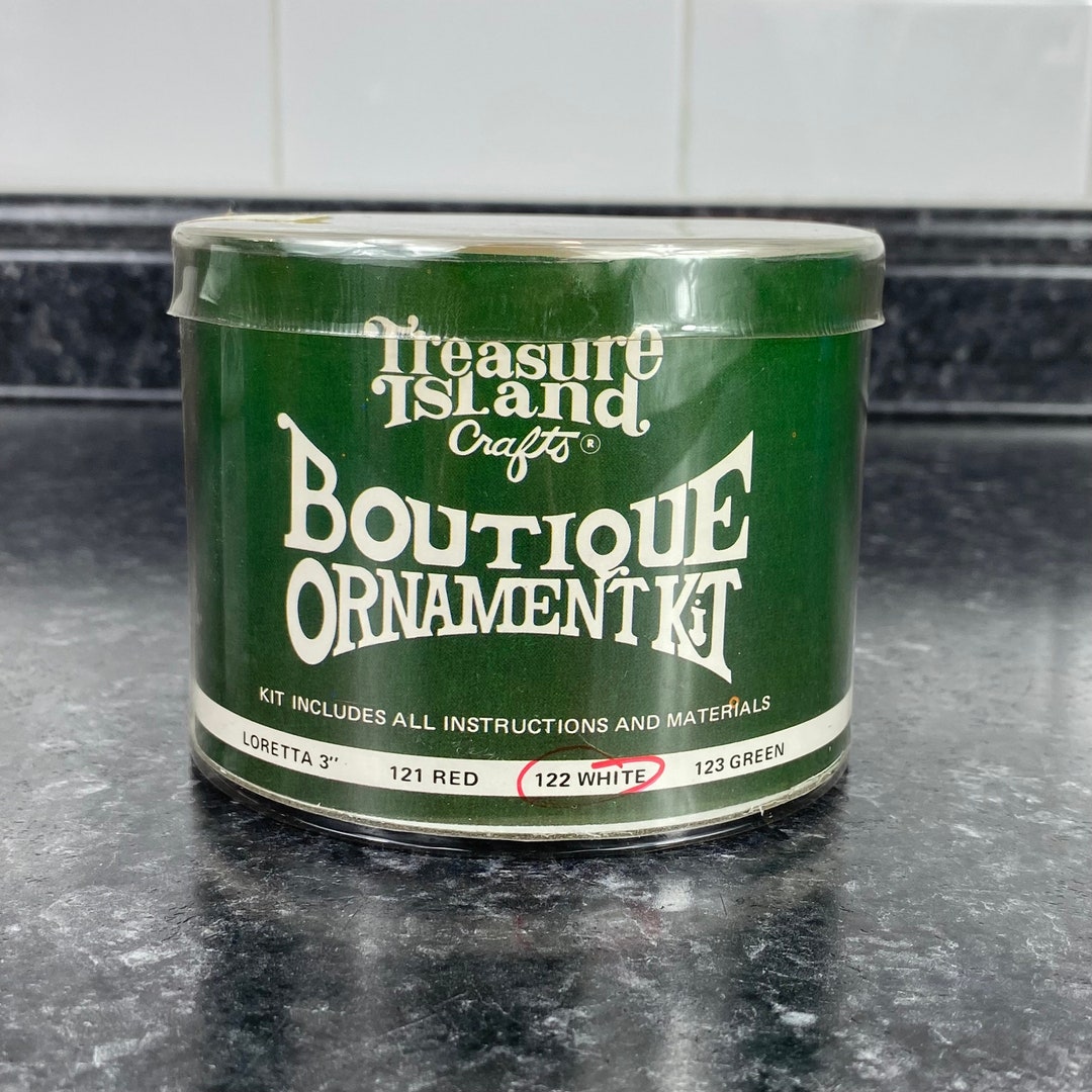 NOS Vintage Treasure Island Crafts Boutique Ornament Kit loretta 3 122 ...