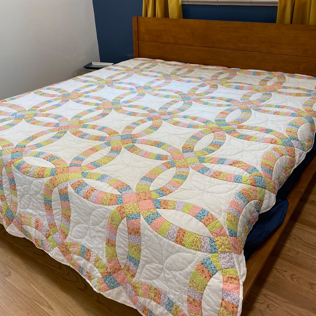 Vintage Double Wedding Ring Patchwork Floral Quilt, Vintage Feedsack ...