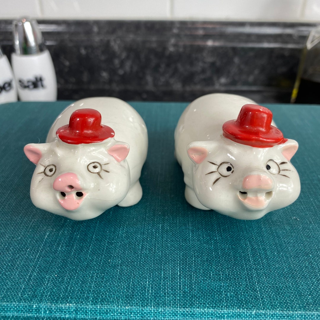 Vintage Pigs With Top Hats Salt & Pepper Shakers | Anthropomorphic Long ...