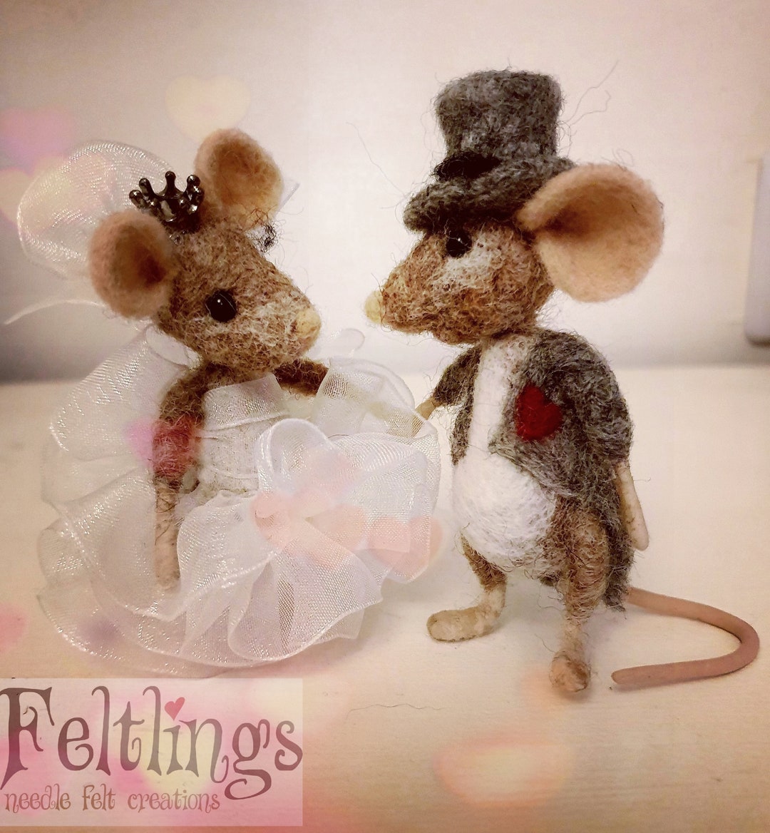 Needle Felted Mouse Bride and Groom - Wedding Mouselings Made to Order ...