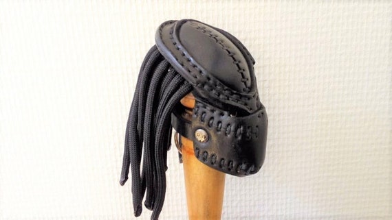 Predator leather keychain Alien VS Predator movie themed | Etsy