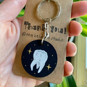 TOOTH KEYCHAIN, Macabre Accessories, Goth Gifts, Witchcore, Witchy ...