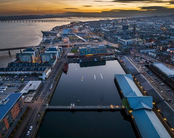 Dundee Waterfront V&A Sunset Reflections, Scotland A3, A2 or A1 ...