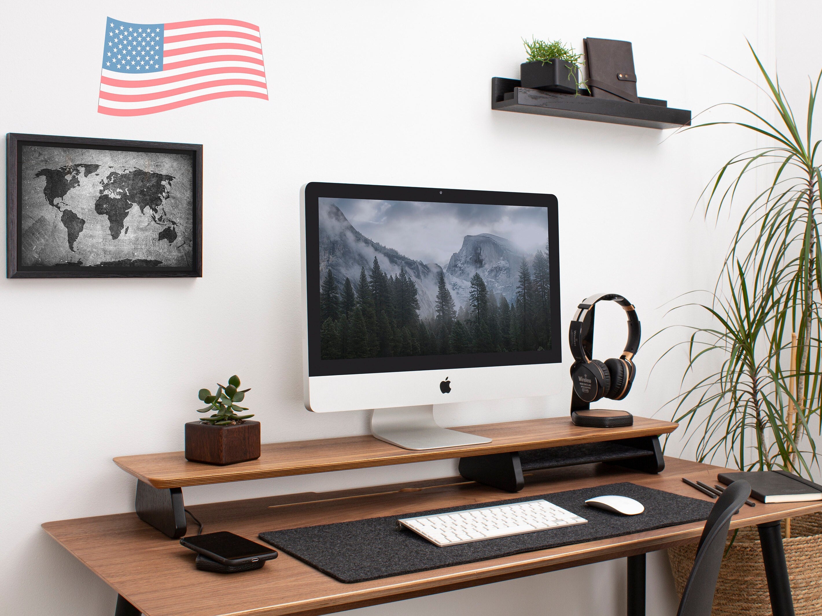 Dual Monitor Setup With Our Maple Desk Shelf System D - vrogue.co Dual Monitor Setup With Our Maple Desk Shelf System D - vrogue.co