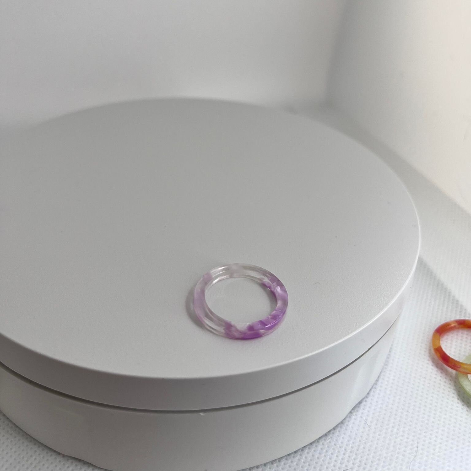 Resin Rings - Plastic Rings - Yellow Resin - Red Resin - Blue Resin ...