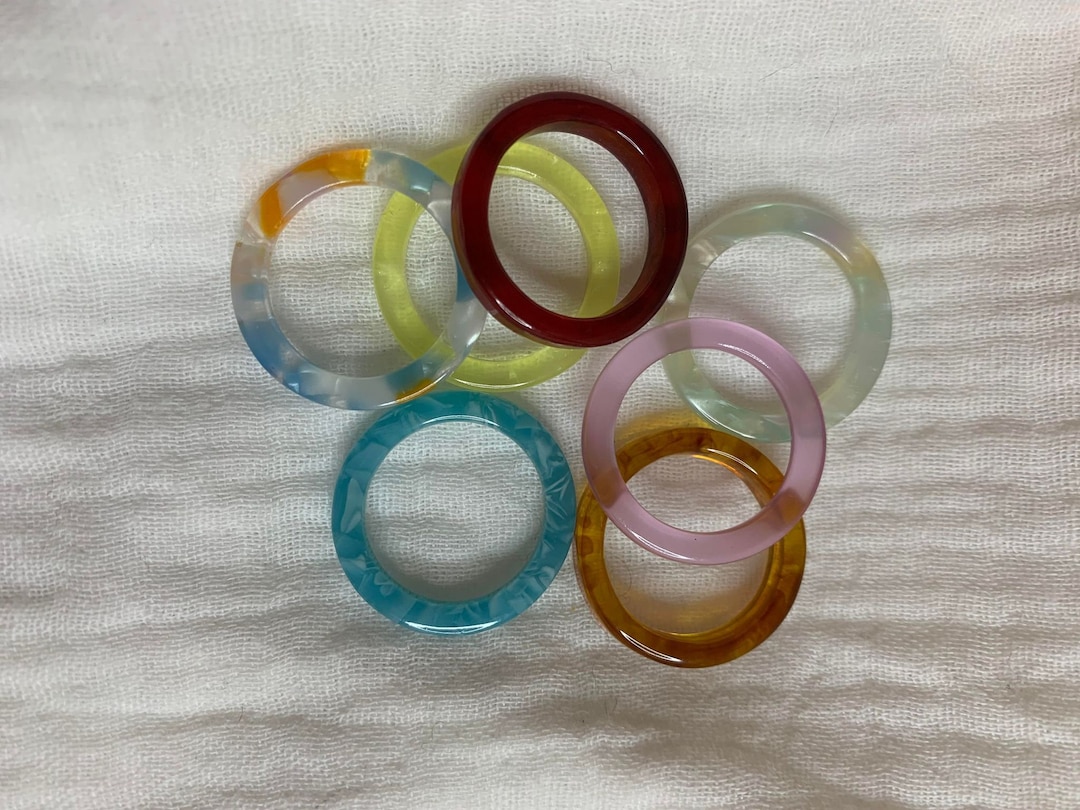 Resin Rings Plastic Rings Yellow Resin Red Resin Blue Resin Orange ...
