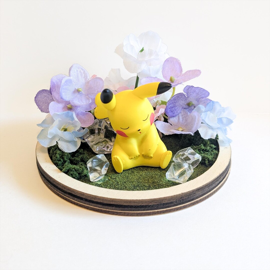 Pikachu Among the Flowers Diorama (OOAK) - Etsy