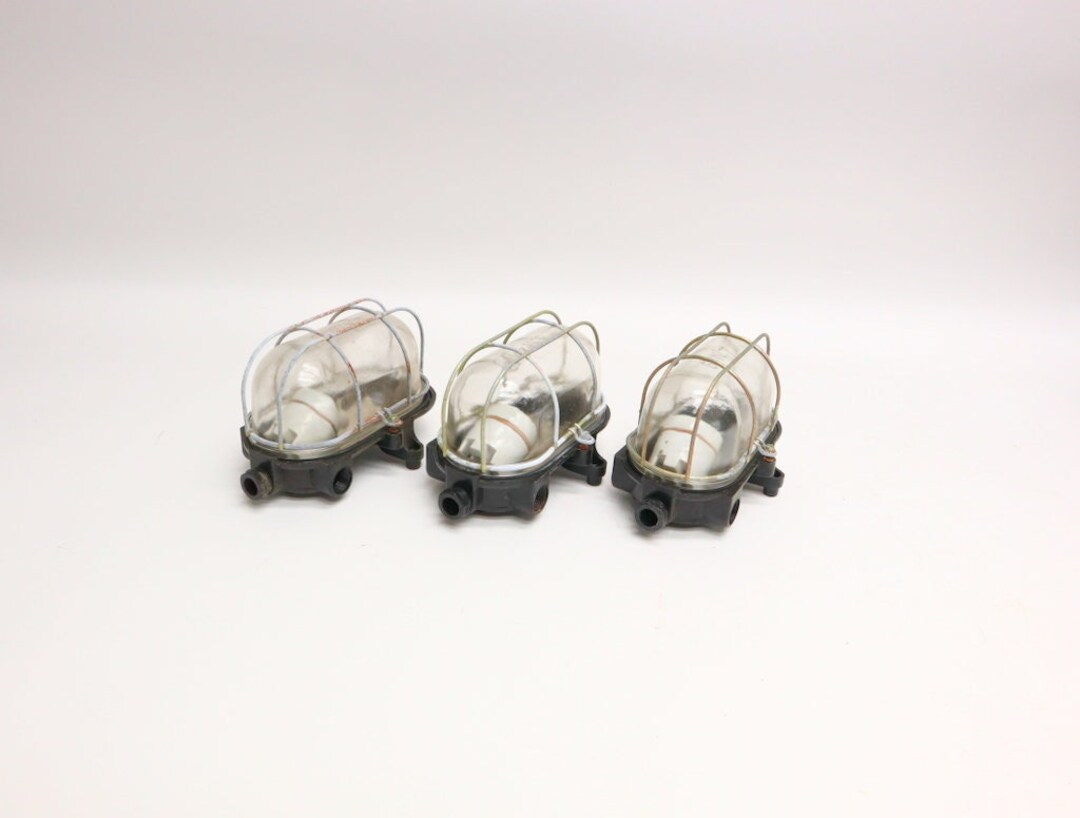 Bakelite Lighting Fixtures With Porcelain Socket and Steel Wire Frame 3 ...