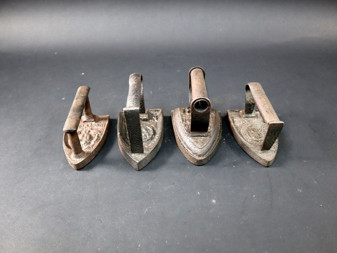 Four Antique Cast Iron Irons With Iron Handle. - Etsy