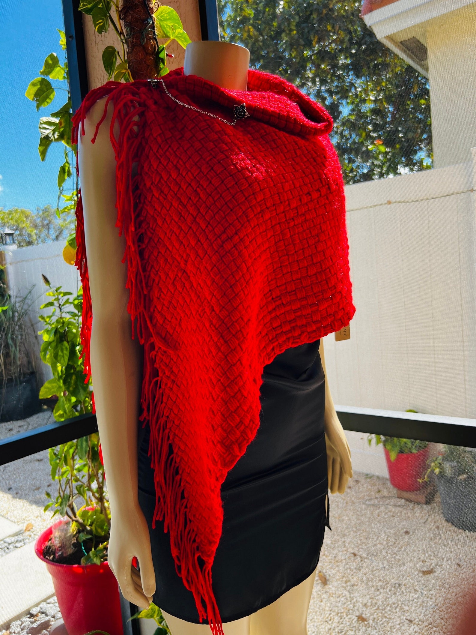 Handwoven Bright Red Fringe Shawl/wrap Triangular Warm Scarf *pin ...