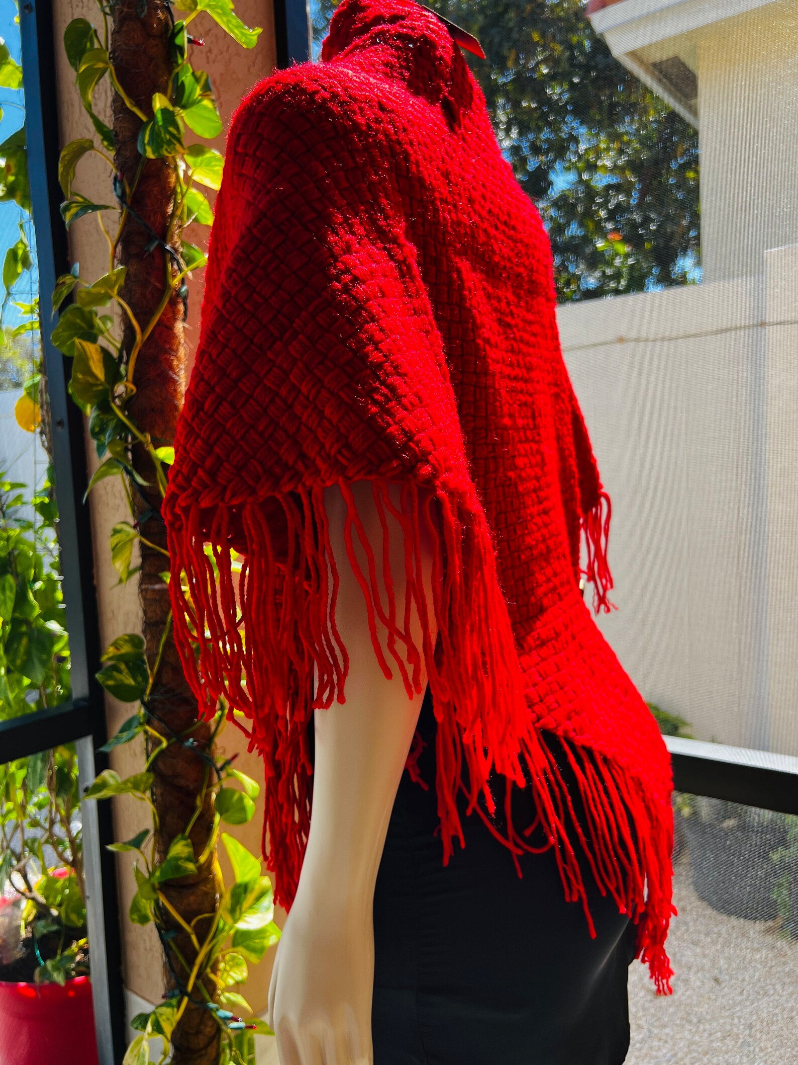 Handwoven Bright Red Fringe Shawl/wrap Triangular Warm Scarf *pin ...