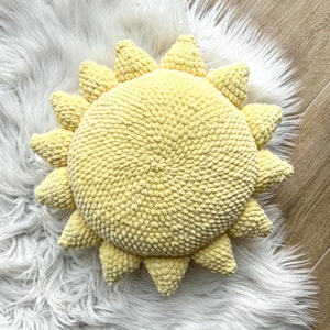 PDF Crochet Pattern for Pillow Sun, Big Sun Adapted to Beginner Level ...