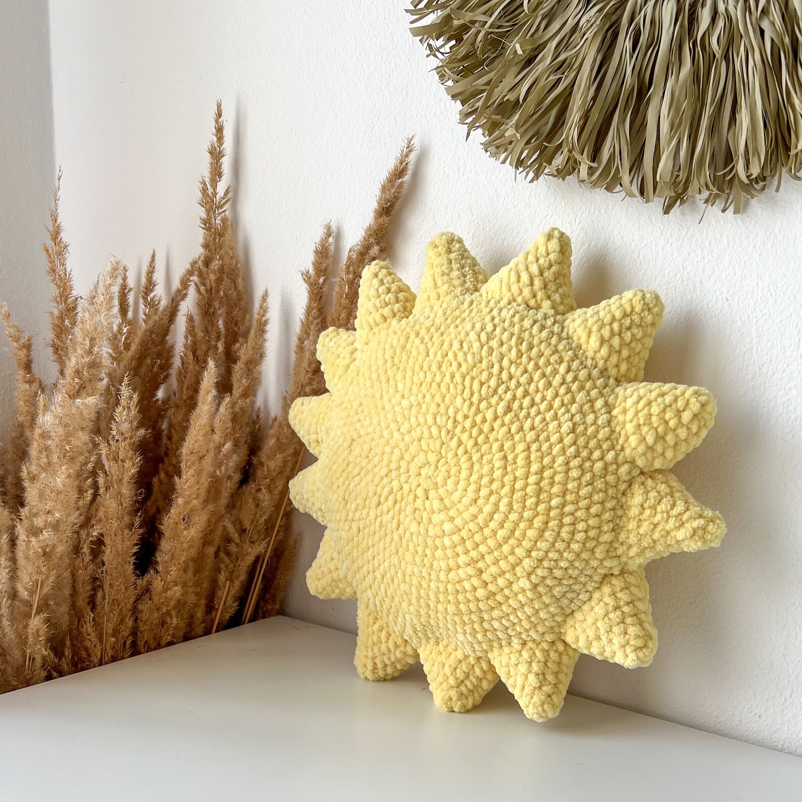 PDF Crochet Pattern for Pillow Sun, Big Sun Adapted to Beginner Level ...