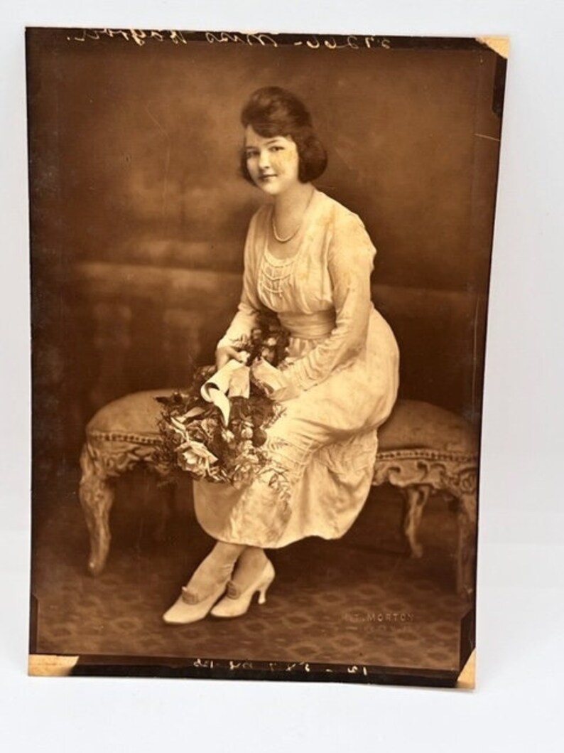 Antique Photograph - Portrait of Bride. H T Morton Photography ...