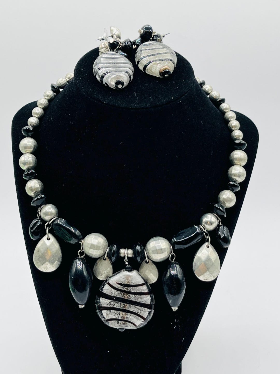 Wire Wrap Necklace and Earrings by Emily and Ashley Silver & Black ...