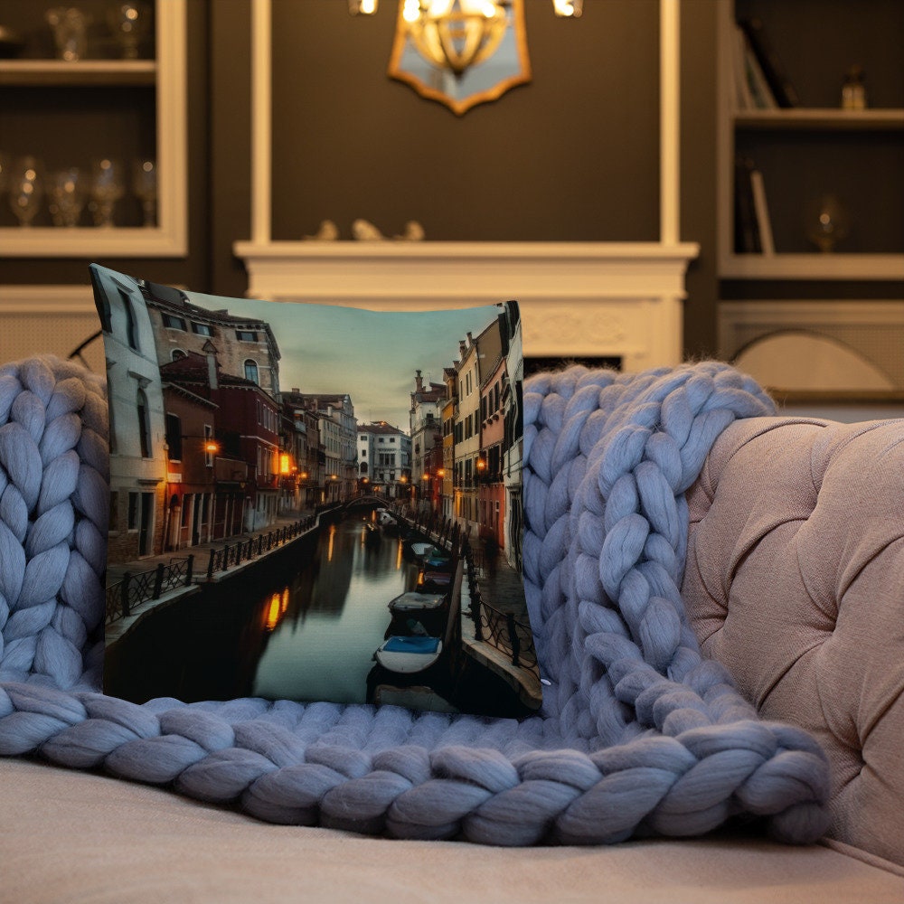 Venice Italy Pillow | Linen Throw Pillow - Etsy