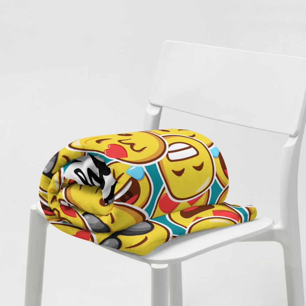 Personalized Emoji Throw Blanket Personnalisable Emoji Blanket Gift for ...