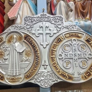 12 Inch Wide MEDALLA De San Benito Completa Grey or Gold Medallion ...