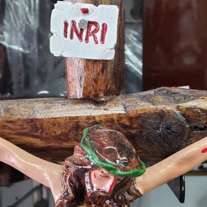 14.5" Wall Cross Jesus Christ Crucifix Tronco Manto Blanco Crucifijo ...