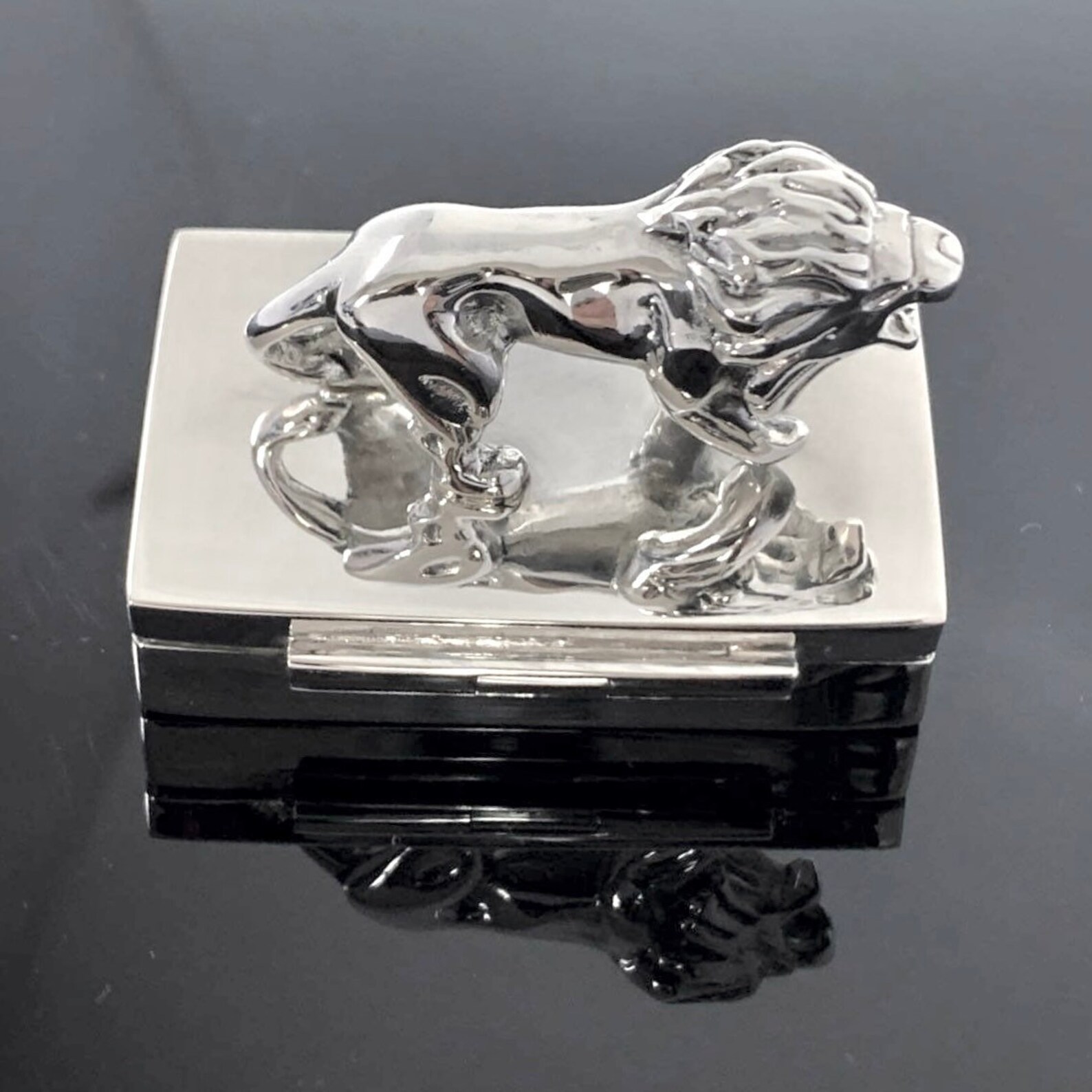 Lion Pill Box Keepsake Victorian Style 925 Sterling Silver English ...