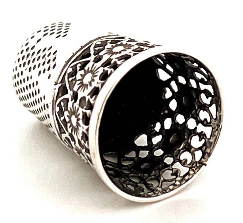 Floral Pattern Victorian Style Thimble Sterling Silver 925 English ...