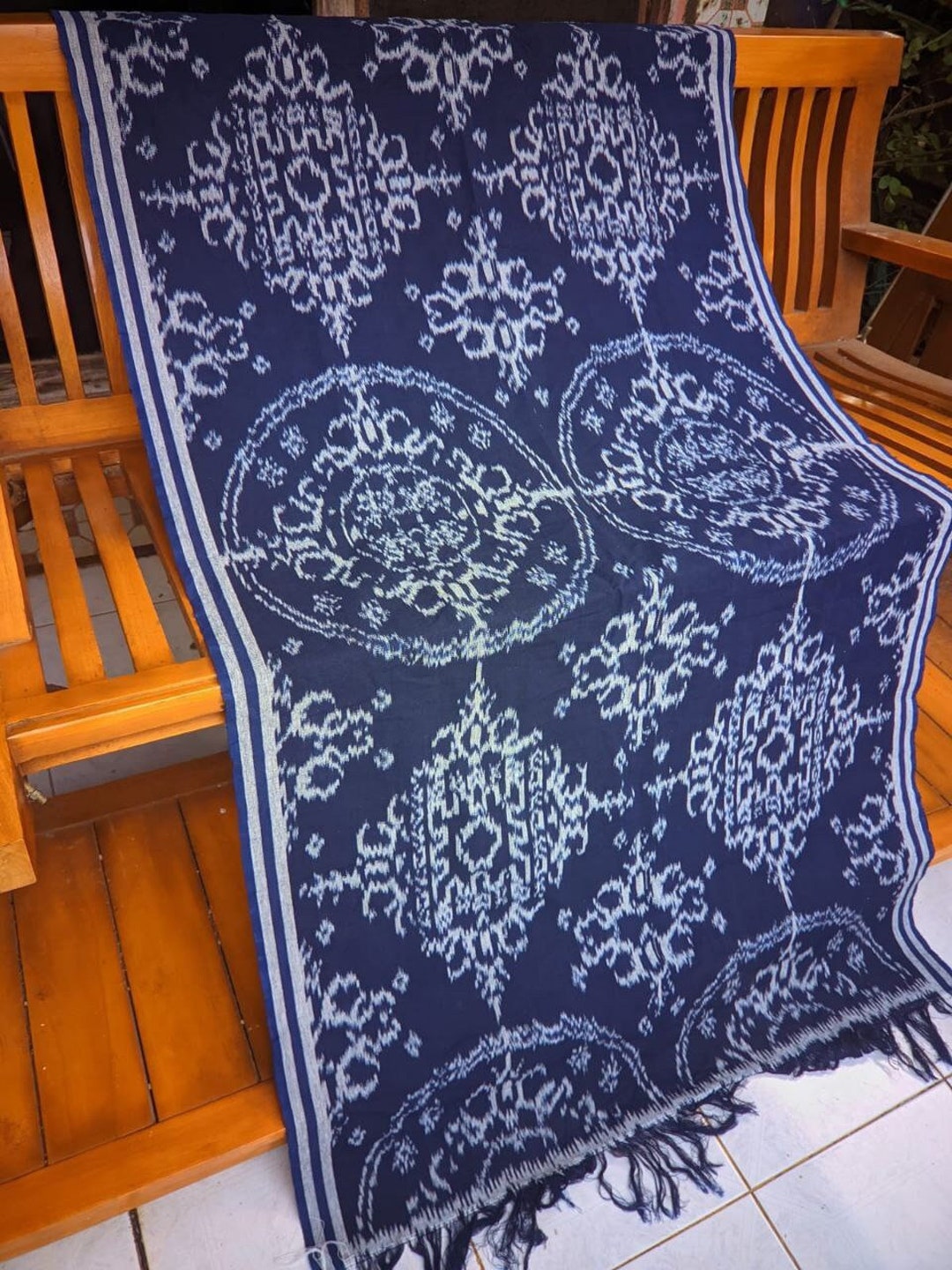 2.6 yd Indonesian handwoven ikat fabric wall hanging, ethnic hand dyed ...