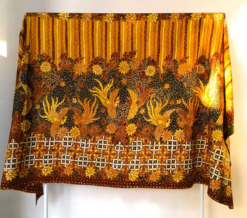 2.57 Yd Handwritten Batik Tulis LASEM BURUNG HONG phoenix Latar Sekar ...