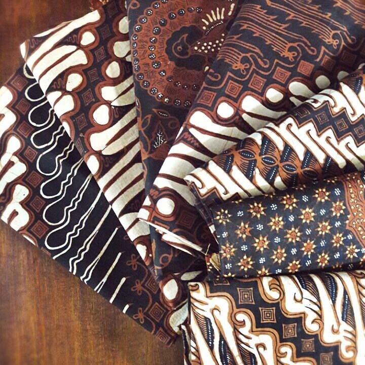 2.2 yd SOCO batik cap sogan, Indonesian hand stamped batik fabric ...